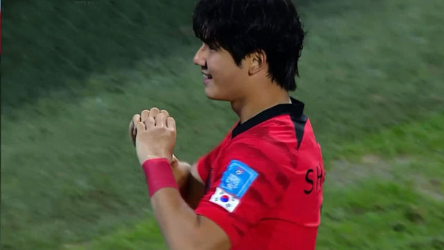 SBS 스포츠 골프 뉴스 : 전체뉴스 : [영상] 감각적인 헤더 추가골! 골문 구석에 정확히 꽂아넣는 최석현 [U20 월드컵 대한민국 vs 에콰도르] : SBS