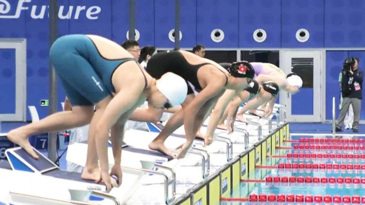 SBS 스포츠 골프 뉴스 : 전체뉴스 : [영상] 수영 박수진, 장유페이 맹추격하며 예선 2위로 결승 진출 [아시안게임 여자 접영 200m] : SBS