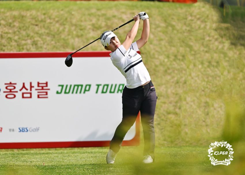 2024 KLPGA투어 : KLPGA소식 : [KLPGA 2025 백제CC·삼대인 홍삼볼 점프투어 3차전] 김재린, 생애 첫 점프투어 우승! : SBS Golf